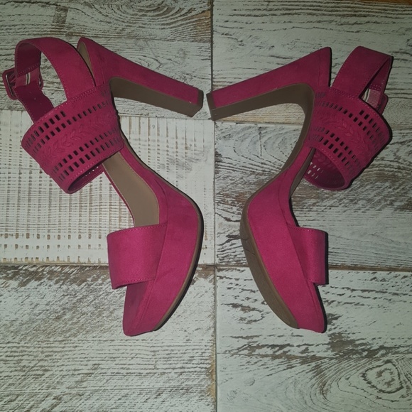 Brash | Shoes | Brash Fuchsia Heels Size Nwot | Poshmark